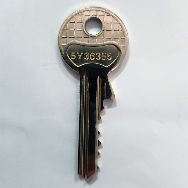 BRISANT E KEY – Extra Keys