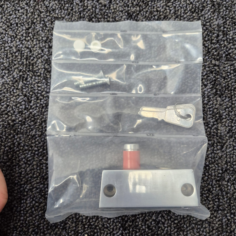One Chubb 8K119 Patio Door Lock – Extra Keys
